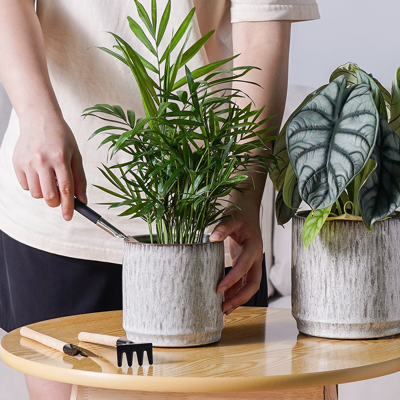 JOFAMY Ceramic Flower Pots Indoor, 2 Pack Modern Country Planter with ...